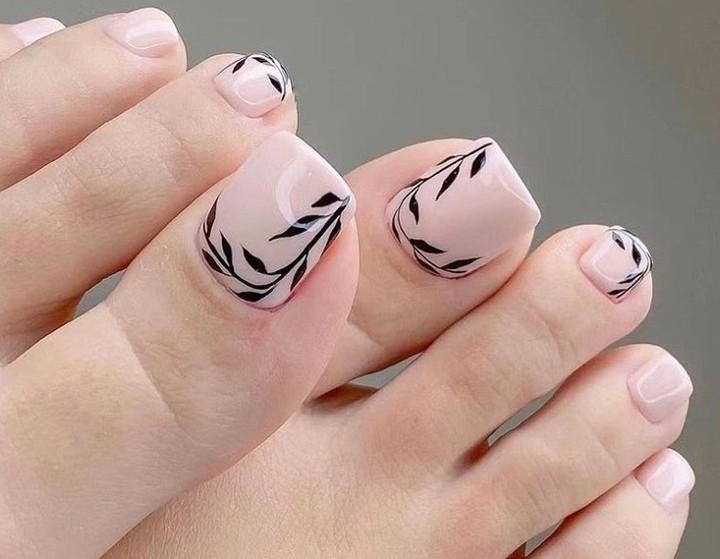 TT Nails - 138A High Street, Stourbridge, DY8 1DW, United Kingdom